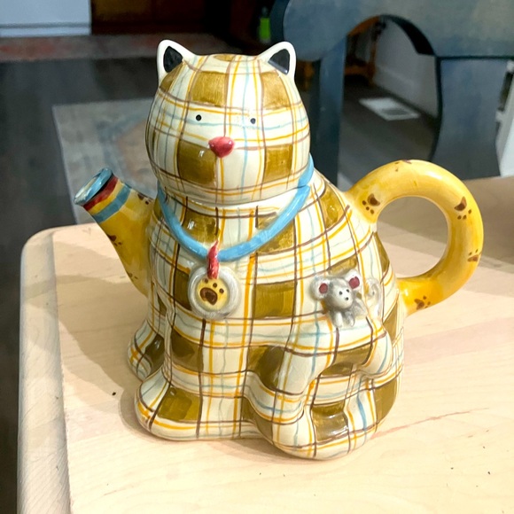 Sakura | Dining | Sakura Cat Teapot By Debbie Mumm | Poshmark